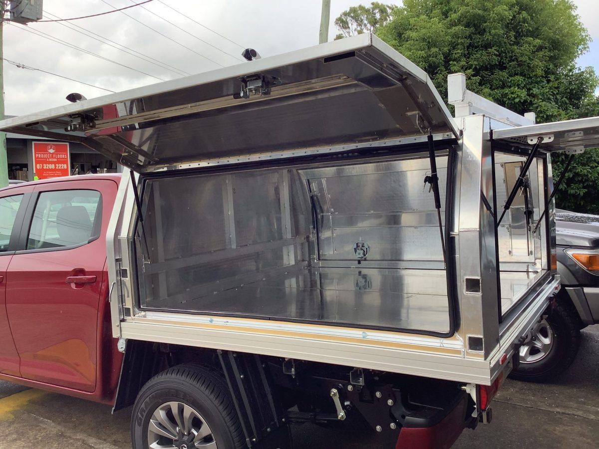 Tips for choosing the best Custom Ute Canopies - 4WD Accessories Direct